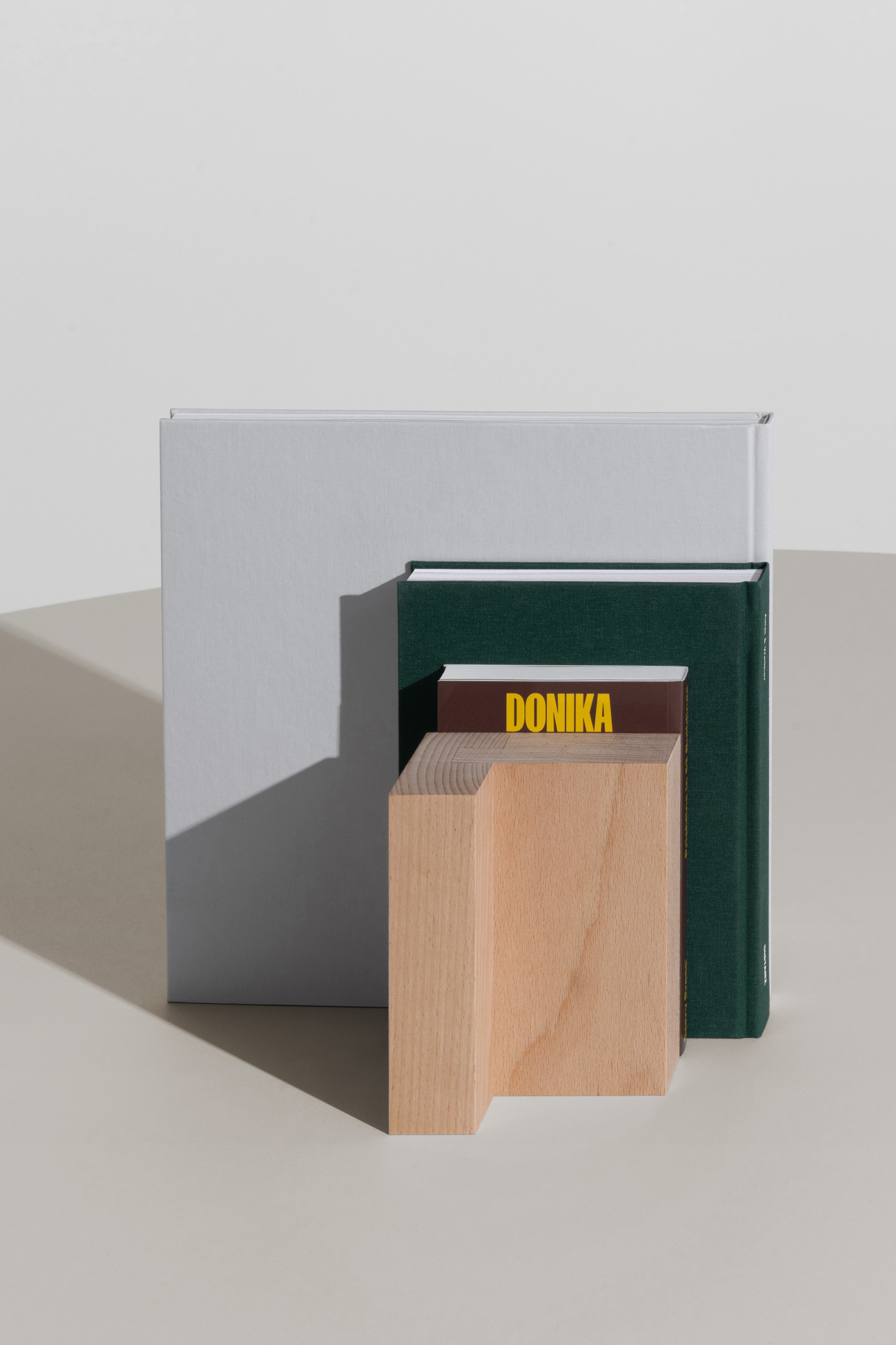 LOEHR — L7 ELLE bookend