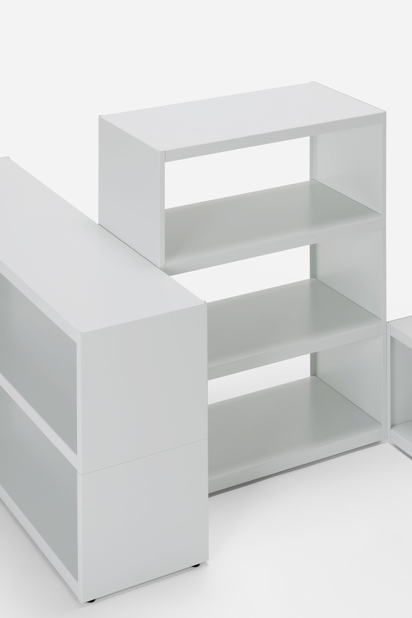 LOEHR — W1 STACK shelving system